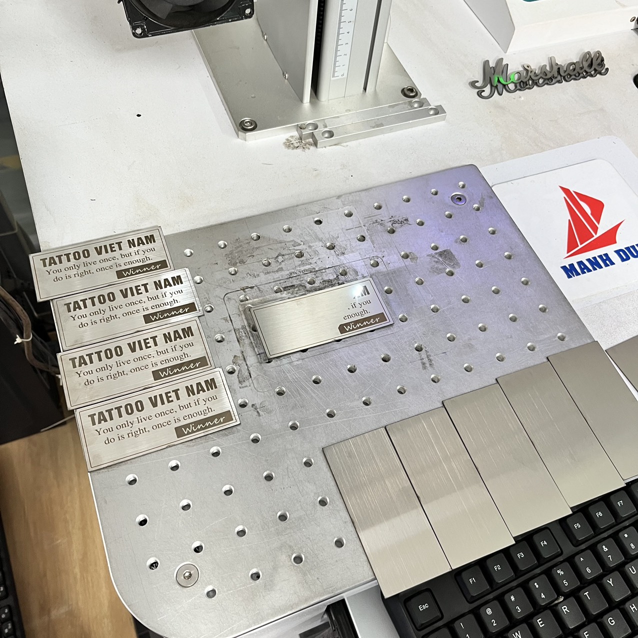 Sản xuất tem nhãn inox giá tốt nhất